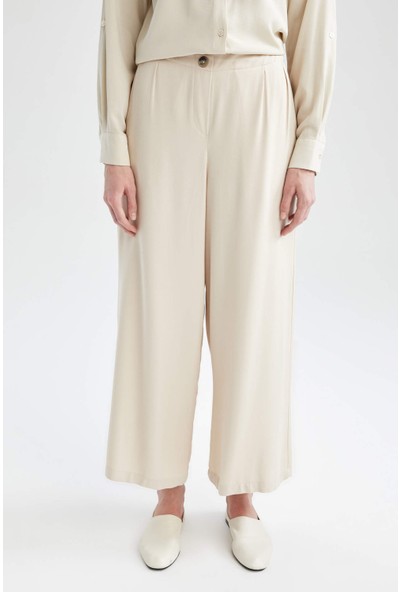 DeFacto Regular Fit Geniş Paça Belmando Viskon Palazzo Pantolon X3111AZ22SP DeFacto Regular Fit Geniş Paça Belmando Viskon Palazzo Pantolon X3111AZ22SP