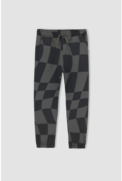 DeFacto Erkek Çocuk Regular Fit Dama Desenli Jogger Eşofman Alt W8927A622SP