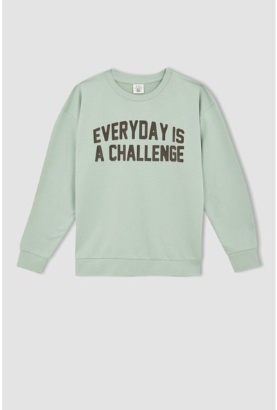 DeFacto Erkek Çocuk Oversize Fit Bisiklet Yaka Baskılı Sweatshirt W6851A622SP DeFacto Erkek Çocuk Oversize Fit Bisiklet Yaka Baskılı Sweatshirt W6851A622SP