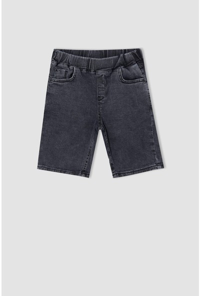Defacto Erkek Çocuk Regualar Fit Esnek Belli Jean Bermuda Şort V2460A621HS Defacto Erkek Çocuk Regualar Fit Esnek Belli Jean Bermuda Şort V2460A621HS