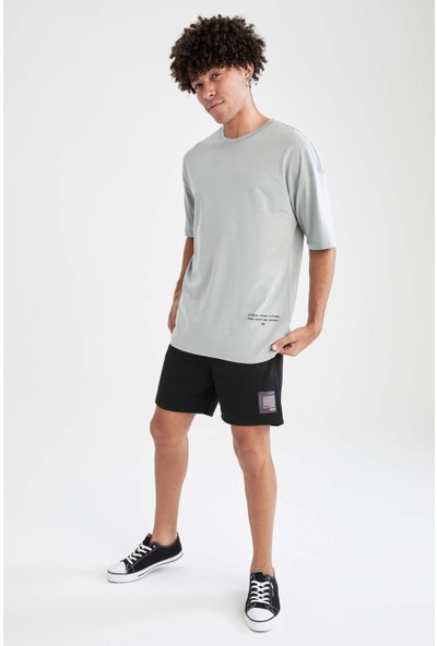 DeFacto Slim Fit Beli Bağcıklı Basic Şort U1480AZ21HS