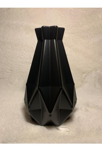 Referans Tasarım Plastik Dekoratif Vazo Referans Tasarım Plastik Dekoratif Vazo