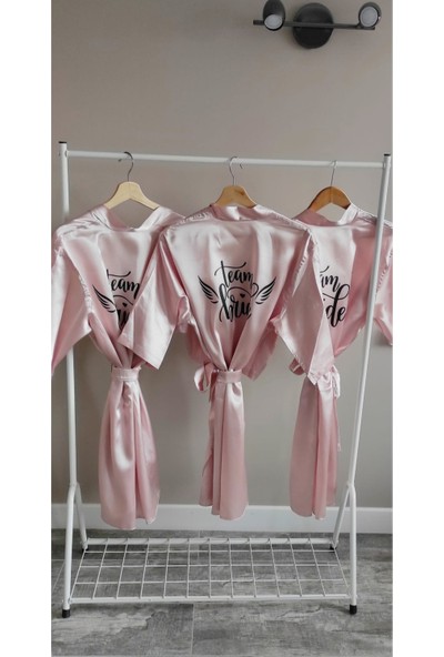Lasilla Team Bride Baskılı 3 Adet Nedime Sabahlığı Lasilla Team Bride Baskılı 3 Adet Nedime Sabahlığı