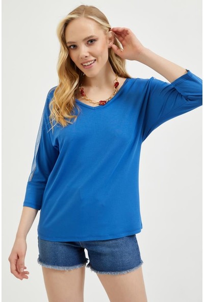 İkiler Kolları Tül Garnili V Yaka Bluz 022-1001