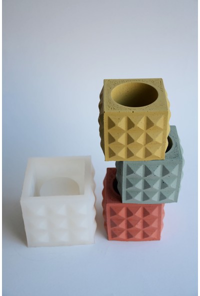 Reality Alfa Saksı Silikon Kalıbı Reality Alfa Saksı Silikon Kalıbı