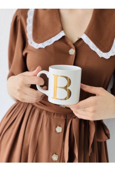 Retrobird Harf Baskılı Kupa Beyaz Retrobird Harf Baskılı Kupa Beyaz