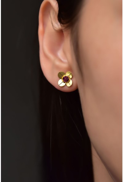 Papatya Silver 925 Ayar Gümüş Gold Kaplama Hediyeli Şubat Ayı Doğum Taşlı Frezya Çiçeği Küpe Papatya Silver 925 Ayar Gümüş Gold Kaplama Hediyeli Şubat Ayı Doğum Taşlı Frezya Çiçeği Küpe