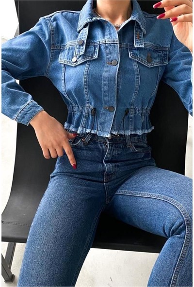 Furkan Exclusive Kadın Mavi Beli Bağcıklı Büzgülü Etek Ucu Püsküllü Crop Kot Ceket