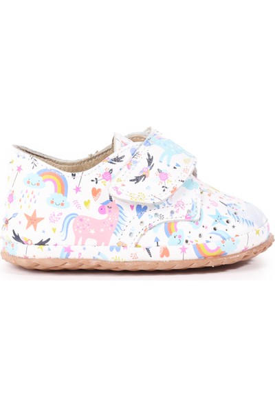 Quinnn Kids Deri Ilk Adım Unicorn Baskılı Desenli Kız Bebek Ayakkabısı Quinnn Kids Deri Ilk Adım Unicorn Baskılı Desenli Kız Bebek Ayakkabısı