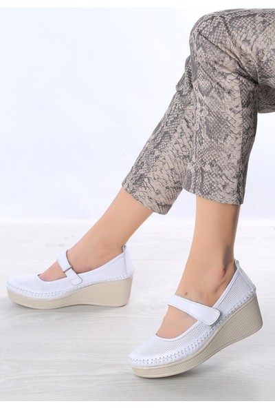 ARTI ARTI AYAKKABI ARTI-ARTI130-0152-1 Hakiki Deri Kadın Dolgu Topuk Ayakkabı