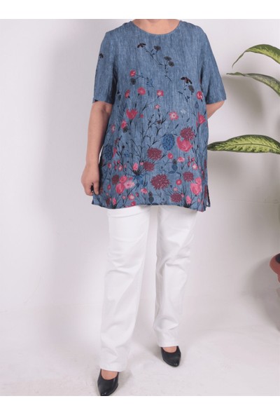 Almia Butik Büyük Beden Lacivert Eteği Çiçekli Kadın Bluz Almia Butik Büyük Beden Lacivert Eteği Çiçekli Kadın Bluz