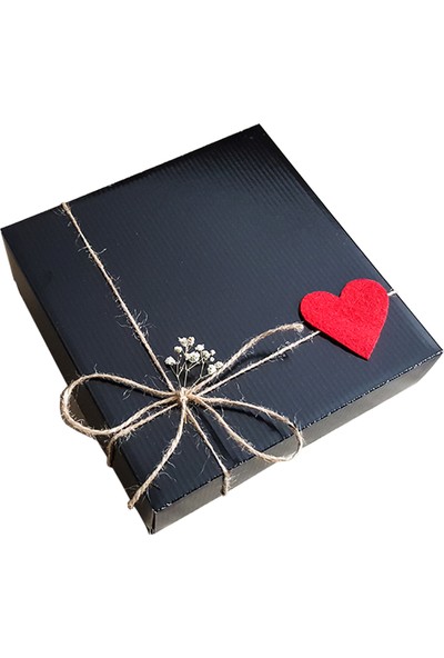 MD Gift Boş Hediye Kutusu Siyah Kalpli Konsept-2 Orta Boy 20X20X9 cm