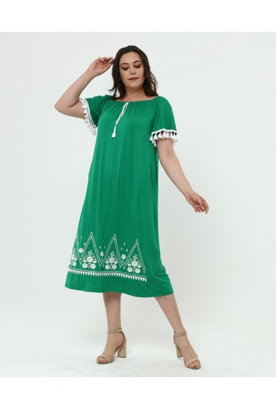 Loope Kadın Büyük Beden Yakası Ayarlanabilir Kolları Ponponlu Etegi Nakış Detaylı Elbise