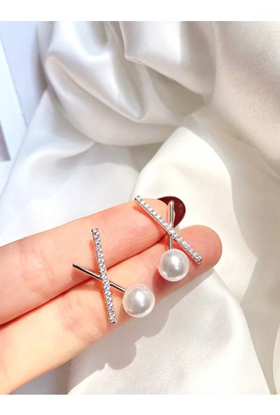 Cosita Geometrik Çapraz Inci Detay Küpe Cosita Geometrik Çapraz Inci Detay Küpe