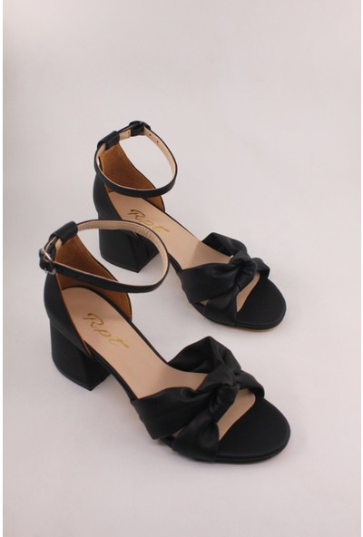 Papistil Çapraz Örgü Bantlı Topuklu Ayakkabı