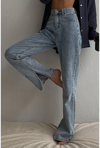 Mavi Yüksek Bel Paçası Yırtmaçlı Kadın Jean MG1384