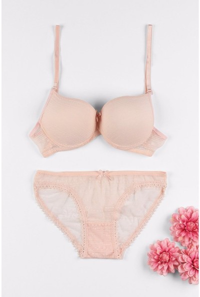 Caliente Siyah Dantel Fantazi Sütyen Takımı Caliente Siyah Dantel Fantazi Sütyen Takımı