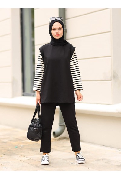 Çizgili Takım Siyah