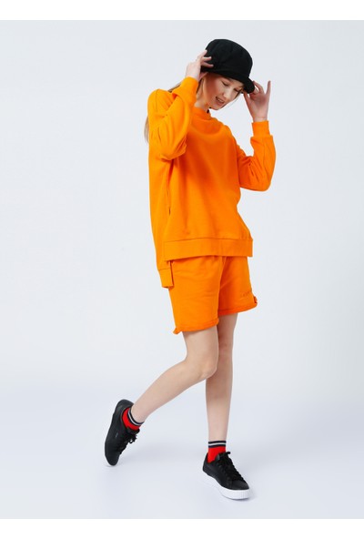 Aeropostale Y-Belcika Lastikli Regular Fit Baskılı Turuncu Kadın Şort Aeropostale Y-Belcika Lastikli Regular Fit Baskılı Turuncu Kadın Şort