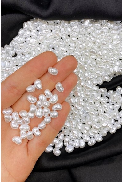 Çarşı Shop 50 Adet Formsuz Şekilsiz Beyaz Renk Plastik Lüks Inci Boncuk, Yamuk Inci