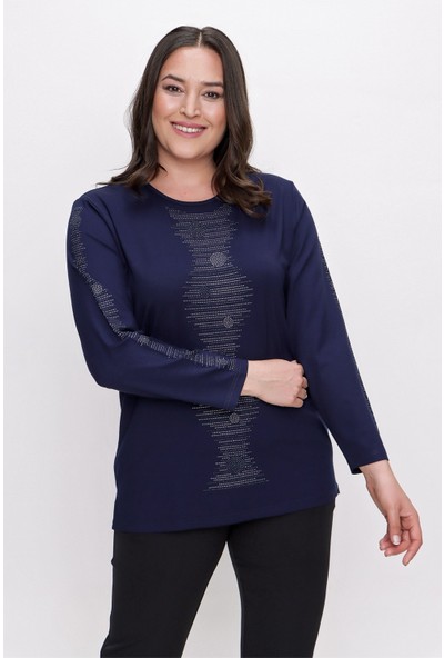 Saygı Giyim Önü ve Kolları Taş Detaylı Uzun Kollu Büyük Beden Likralı Viskon Bluz Lacivert Saygı Giyim Önü ve Kolları Taş Detaylı Uzun Kollu Büyük Beden Likralı Viskon Bluz Lacivert