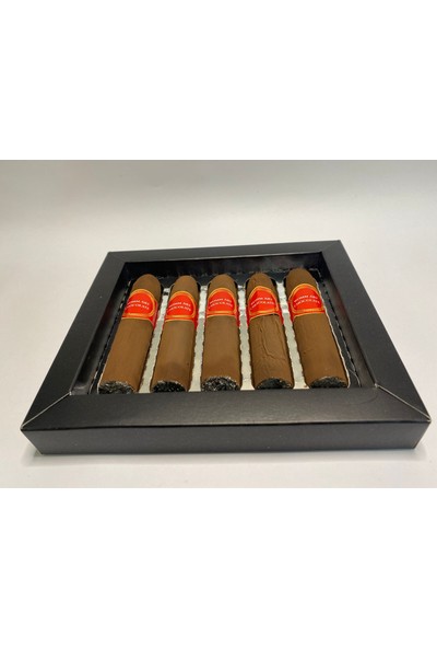 Womm Art Chocolate Yenilebilir Küba Purosu Çikolata 5'li Puro Kutusunda Womm Art Chocolate Yenilebilir Küba Purosu Çikolata 5'li Puro Kutusunda