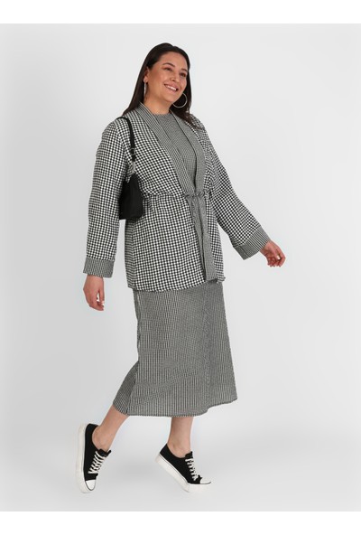 Alia Büyük Beden Pötikare Desenli Kap - Siyah - Alia