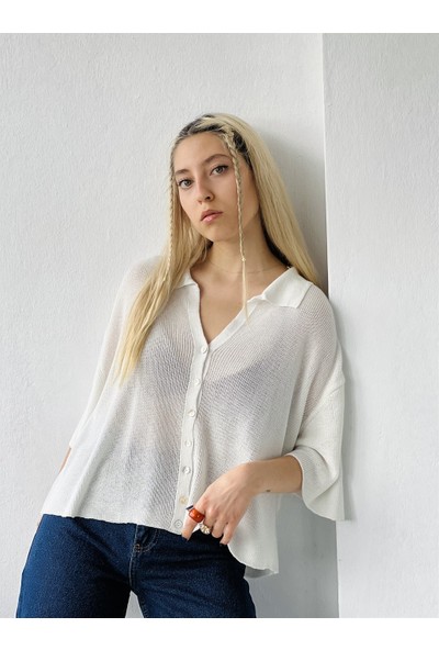 Retrobird Oversize Sedef Düğmeli Kısa Kol Baharlık Hırka Kadın Ekru Retrobird Oversize Sedef Düğmeli Kısa Kol Baharlık Hırka Kadın Ekru