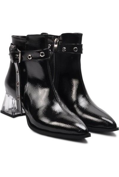 Enesege Siyah Rugan Fermuarlı Kadın Topuklu Bot Enesege Siyah Rugan Fermuarlı Kadın Topuklu Bot