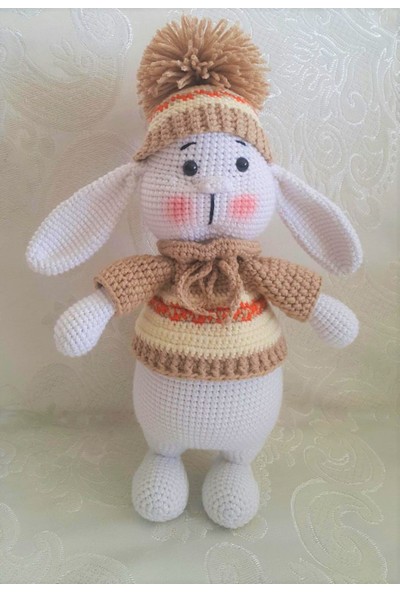 Şapkalı Kış Tavşanı Amigurumi Organik Örgü Oyuncak Şapkalı Kış Tavşanı Amigurumi Organik Örgü Oyuncak