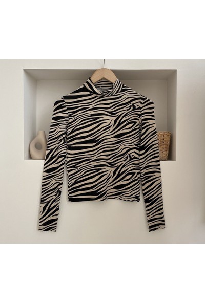 Menesse Zebra Desenli Crop Bluz Menesse Zebra Desenli Crop Bluz