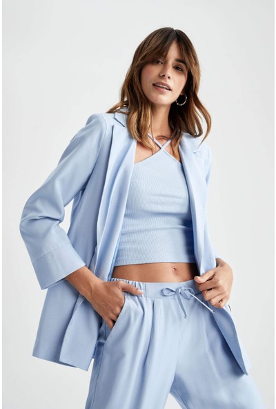 DeFacto Loose Fit Yarım Kollu Viskon Blazer Ceket U2934AZ22SP DeFacto Loose Fit Yarım Kollu Viskon Blazer Ceket U2934AZ22SP