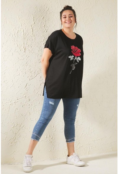 Siyezen Büyük Beden Salaş Gül Baskılı Bluz Siyah Siyezen Büyük Beden Salaş Gül Baskılı Bluz Siyah