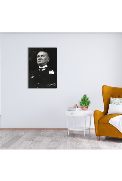 Efor Dijital Atatürk Siyah & Beyaz Cam Tablo Efor Dijital Atatürk Siyah & Beyaz Cam Tablo