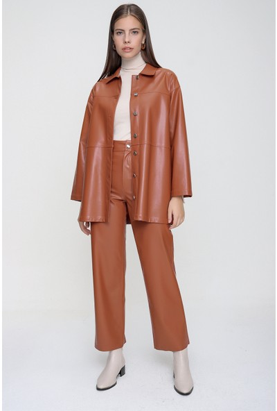 Aker 5172111 Kulplu Rahat Kesim Deri Ceket Aker 5172111 Kulplu Rahat Kesim Deri Ceket