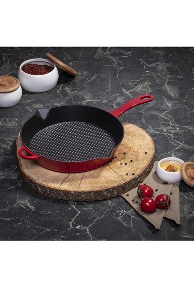 Leggno Gourmet Flame 28 cm Demir Döküm Petek Izgara Tava Kırmızı Leggno Gourmet Flame 28 cm Demir Döküm Petek Izgara Tava Kırmızı