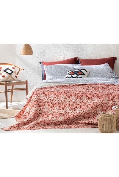 English Home Ethnic Coral Çift Kişilik Çok Amaçlı Örtü 200X220 cm Mercan English Home Ethnic Coral Çift Kişilik Çok Amaçlı Örtü 200X220 cm Mercan