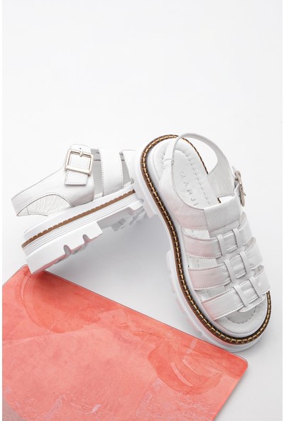 Kadın Hakiki Deri Kalın Taban Günlük Sandalet Guesa