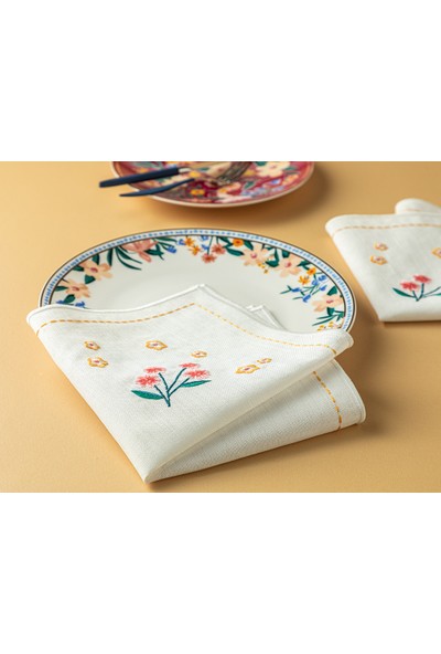 English Home Flower Spree Polyester 2'li Misafir Peçetesi 38X38 cm Beyaz English Home Flower Spree Polyester 2'li Misafir Peçetesi 38X38 cm Beyaz