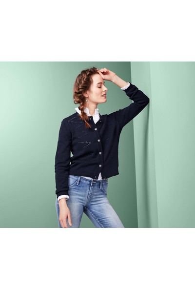 Tchibo Geleneksel Hırka Tchibo Geleneksel Hırka