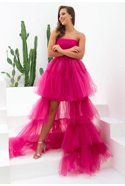 Carmen Özlem Üçgül Carmen Önü Kısa Arkası Uzun Tül Fırfırlı Straplez Abiye