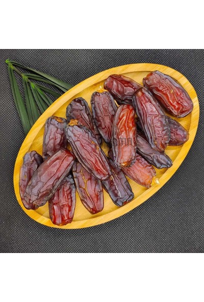 By Tuna Kuruyemiş Jumbo Mebrum Hurma By Tuna Kuruyemiş Jumbo Mebrum Hurma