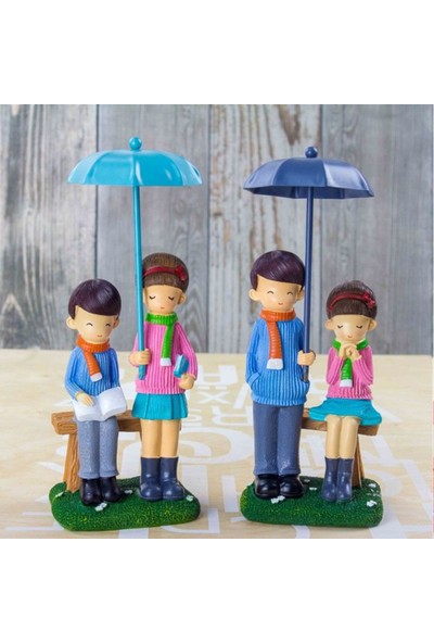 Şemsiyeli Çift Biblo