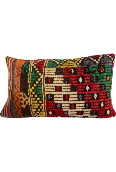 Karun Kilim El Dokuma Kilim Antik Yünlü Dikdörtgen Yastık & Kırlent (Boş Kılıf)) Karun Kilim El Dokuma Kilim Antik Yünlü Dikdörtgen Yastık & Kırlent (Boş Kılıf))