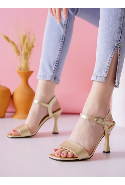 Ayakkabı Havuzu Topuklu Ayakkabı - Altın Cilt - Ayakkabı Havuzu