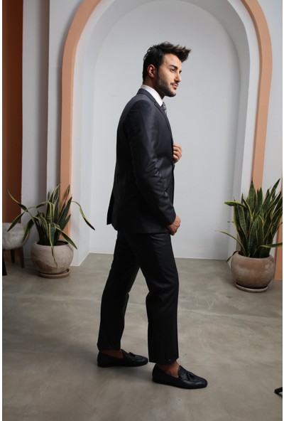 El Suit Koyu Gri Takım Elbise