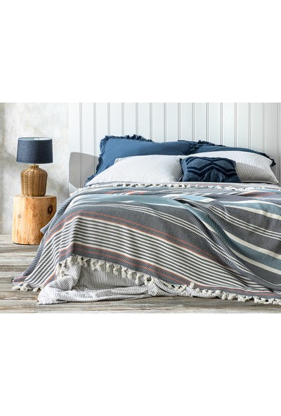 English Home Serenity Dokuma Çift Kişilik Yatak Örtüsü 240X260 cm Lacivert English Home Serenity Dokuma Çift Kişilik Yatak Örtüsü 240X260 cm Lacivert