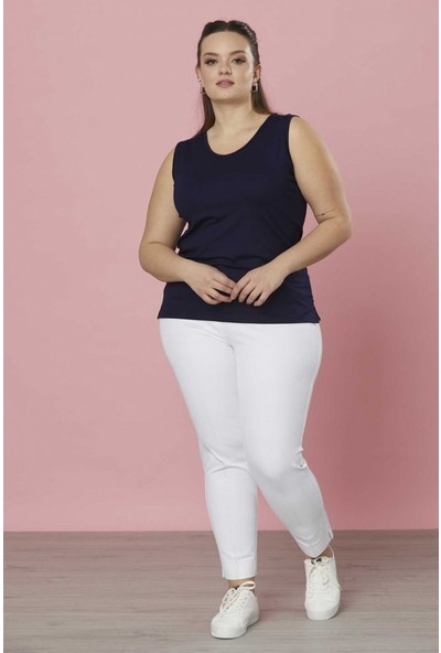 Selen Giyim Büyük Beden Sıfır Yaka Penye Atlet Selen Giyim Büyük Beden Sıfır Yaka Penye Atlet
