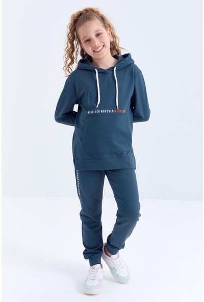Tommy Life Petrol Basic Kanguru Cepli Kapüşonlu Rahat Form Kız Çocuk Eşofman Takım - 75056 Tommy Life Petrol Basic Kanguru Cepli Kapüşonlu Rahat Form Kız Çocuk Eşofman Takım - 75056