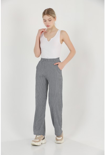 Ozy Fashion Beli Lastikli Rahat Kalıp Cep Detaylı Pantolon Ozy Fashion Beli Lastikli Rahat Kalıp Cep Detaylı Pantolon
